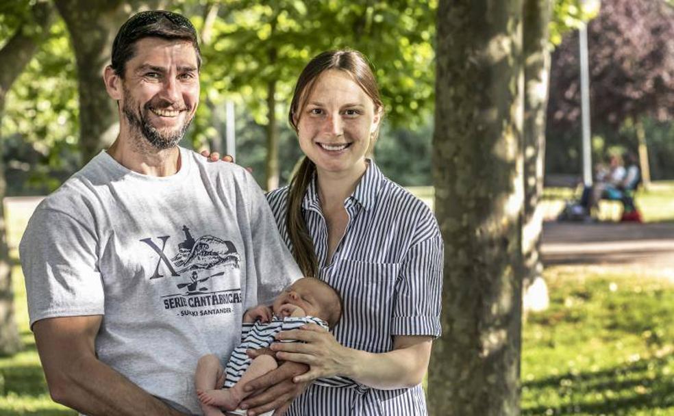 Afina, la primera bebé de refugiados ucranianos que nace en La Rioja | La Rioja